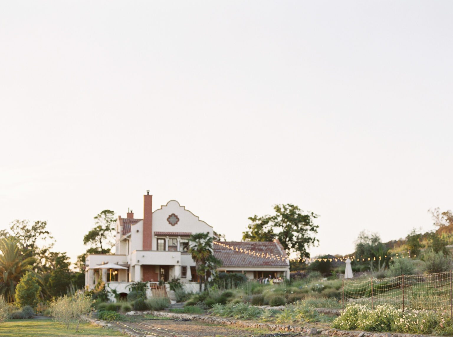 Romantic Destination Wedding Venues | Emily March Photography